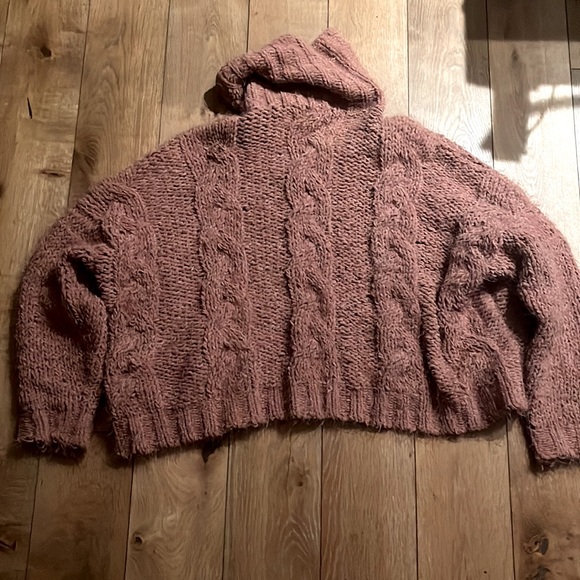 Dance & Marvel | Sweaters | Dance Marvel Super Chunky Cable Knit ...